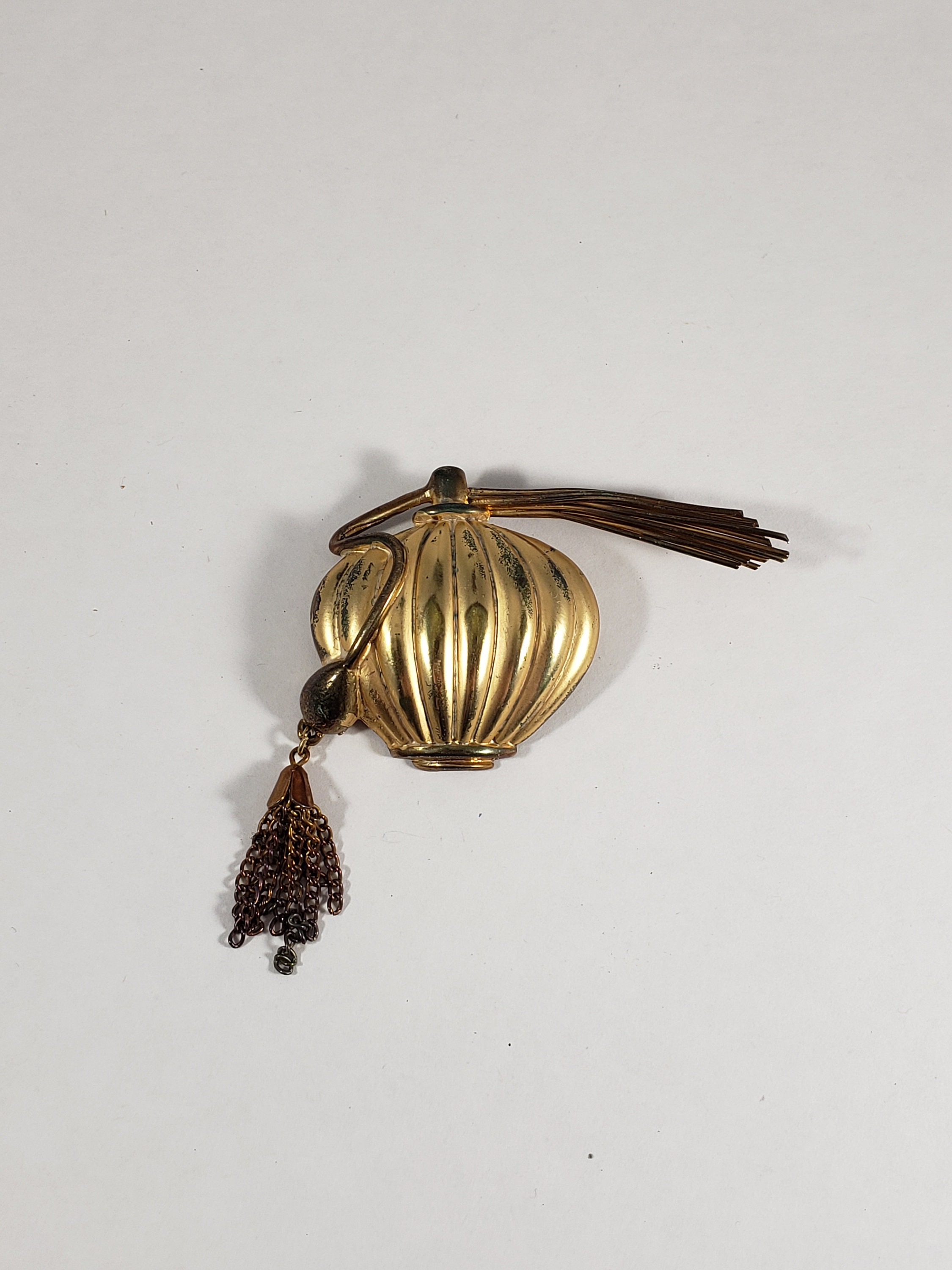 Perfume Atomizer Pin Vintage Perfume Atomizer Brooch Gold Tone Pin ...