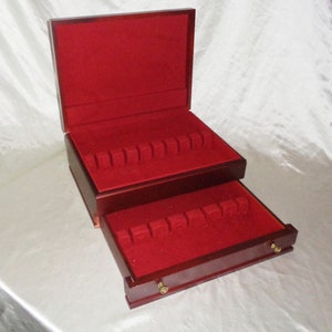Vintage Red Velvet Anti-tarnish Wooden Flatware Silverware Chest With ...