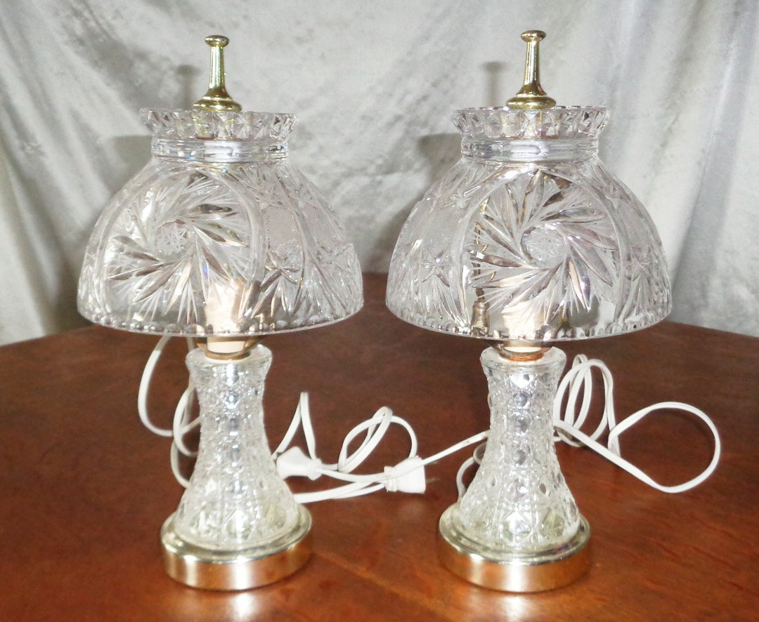 2 Vintage Matching Pinwheel Etched Glass Bedroom Boudoir End Table ...