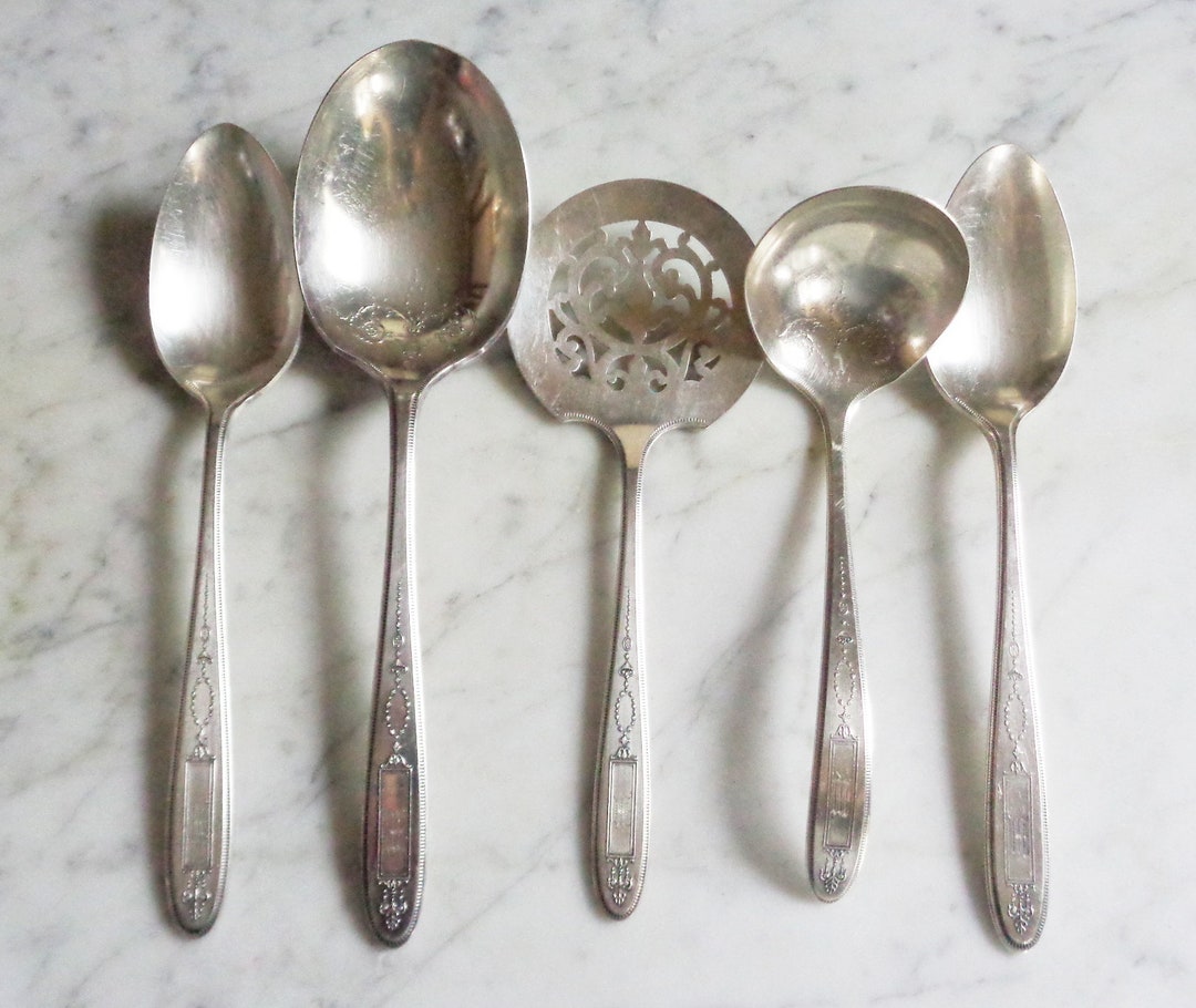 Community Silver Plate Grosvenor Pattern Serving Spoons, Tomato Server ...