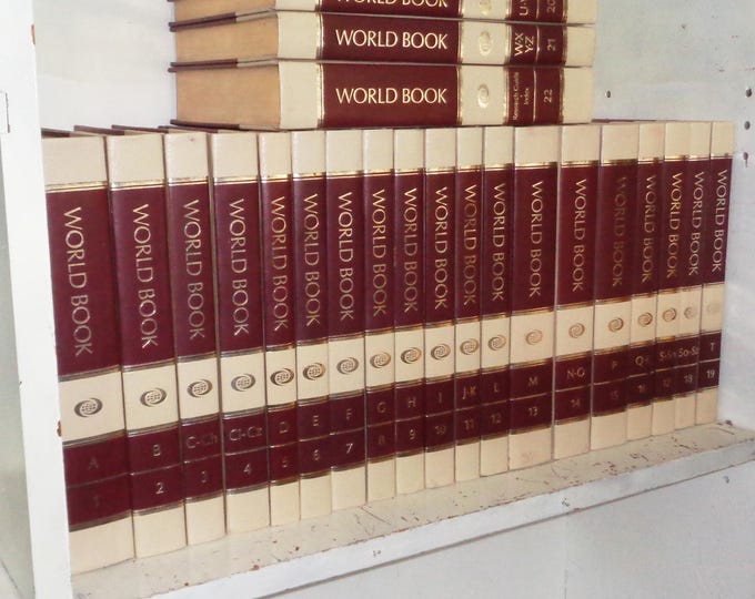 World Book Encyclopedia Set Complete 22 Volume 1985 - Tan & Maroon ...