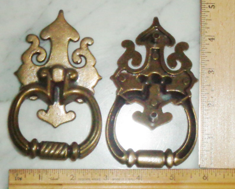 National Lock Co Spade Tip Colonial Carriage House Drop Ring Bail Set ...
