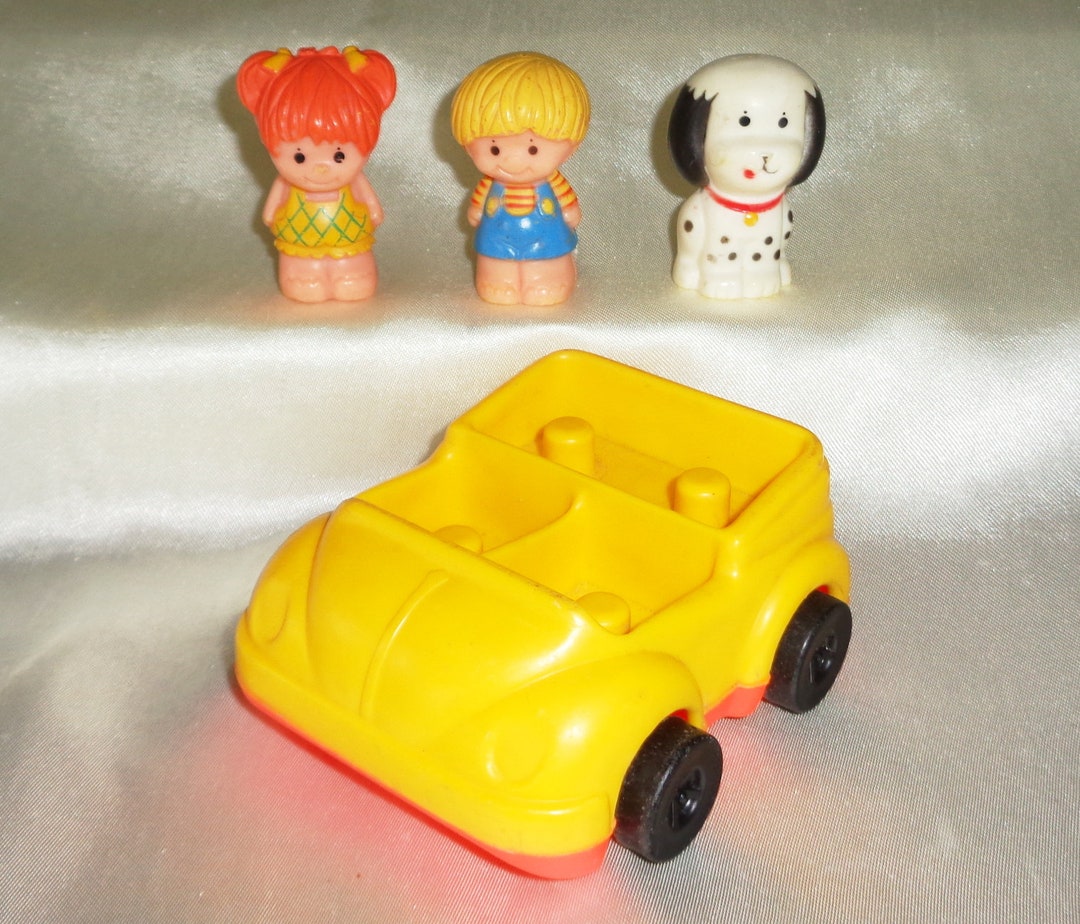 Vintage 1975 Kenner General Mills Tree Tots Family Car, People & Puppy ...