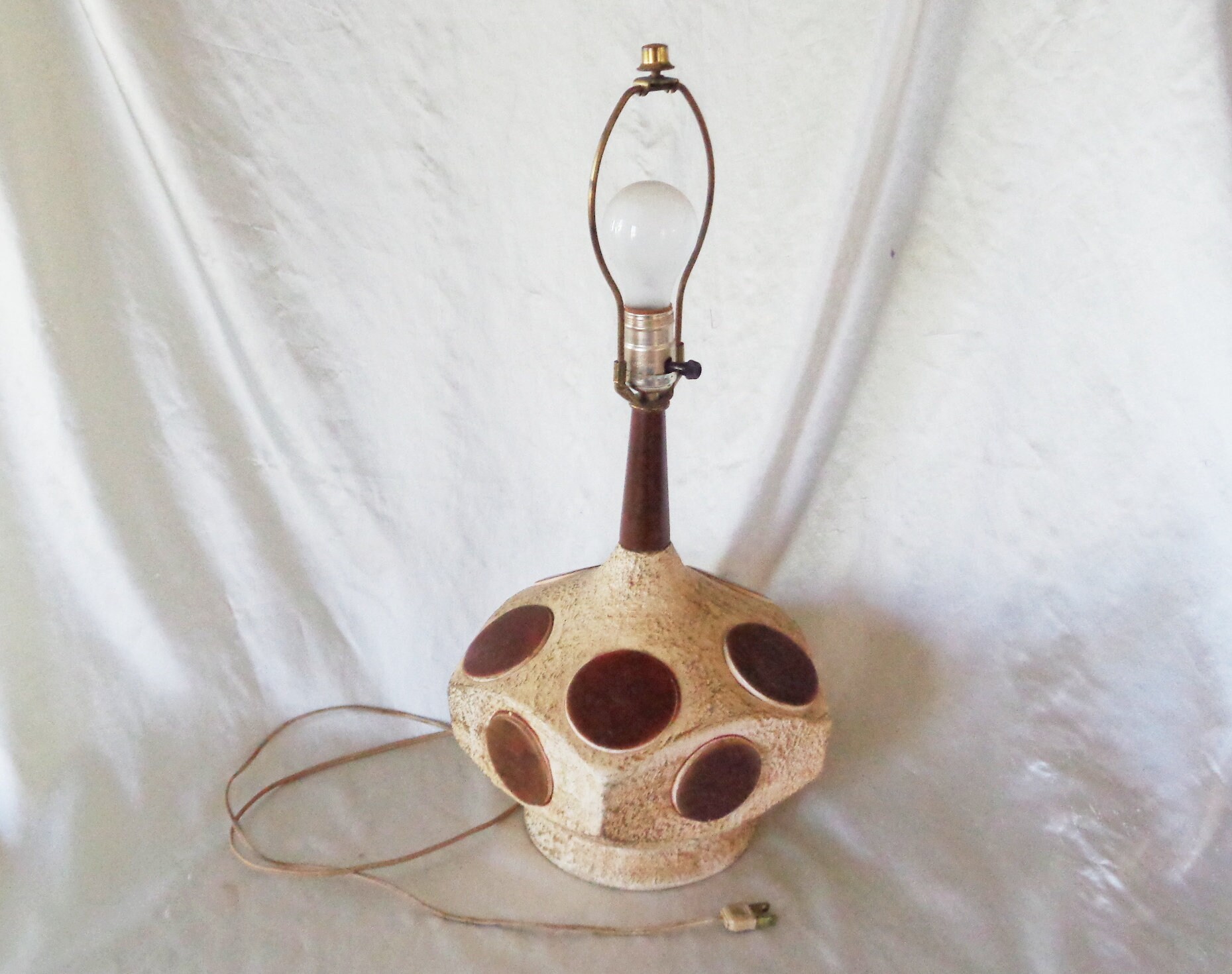 1961 Premco Brown Beige Polka Dot Plaster Table Lamp ~ Shady 70s Motel ...
