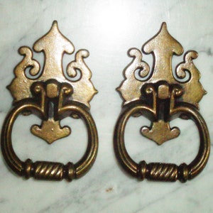 National Lock Co Spade Tip Colonial Carriage House Drop Ring Bail Set ...