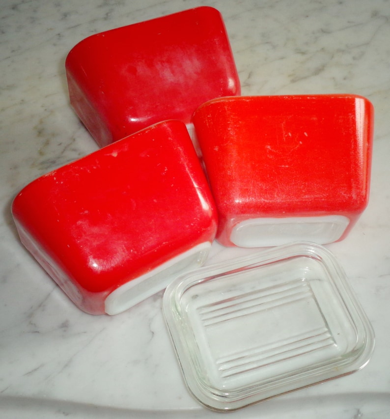 Pyrex Red 501 Refrigerator Dish Set of 3 With 1 Lid Vintage - Etsy
