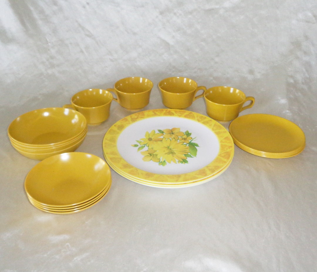 Yellow Flower Melamine Melmac Allied Chemical Dish Set W Plates Bowls ...