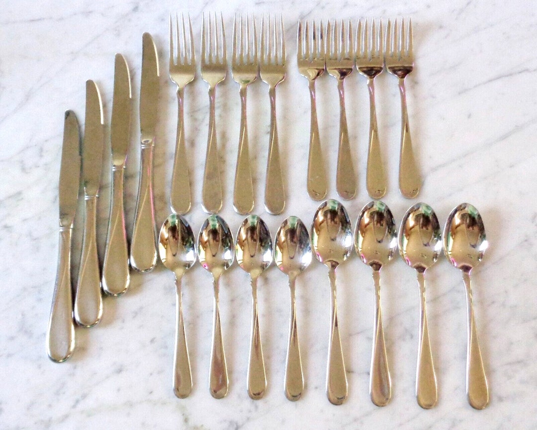 20pc Oneida USA Glossy Flight Reliance Stainless Flatware Set~ Service ...