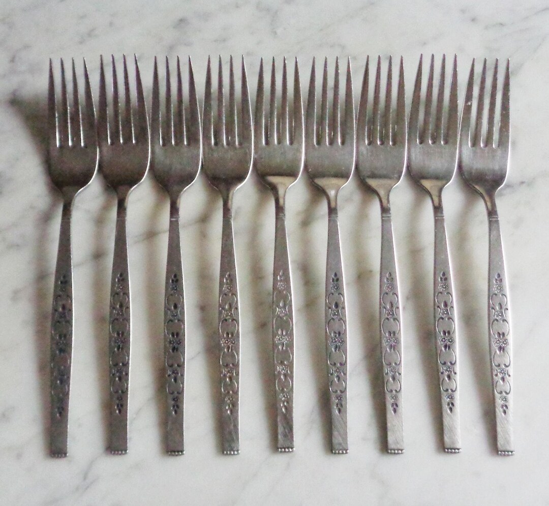 9 Wm A Rogers Premier Stainless Oneida Ltd Spanada 7 3/8 Inch Dinner ...