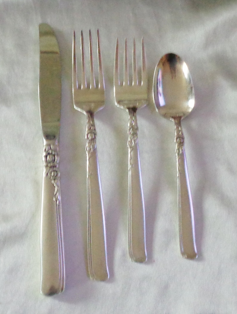 59pc Prestige Plate "gay Adventure" Silver Plate Flatware Set in Chest ...