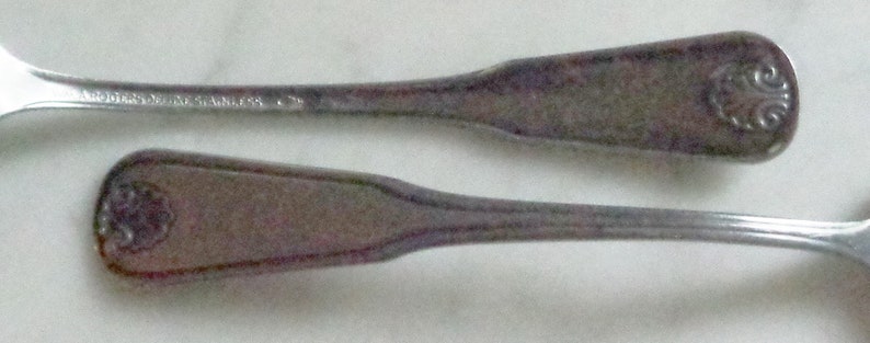 Colonial Mood Seacrest Shell Wm A Rogers Deluxe Oneida Ltd Stainless 6 ...