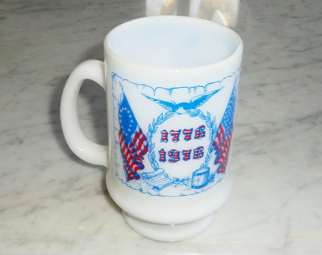 Bi-centennial 1776-1976 White Milk Glass Patriotic Pedestal Coffee Mug ...