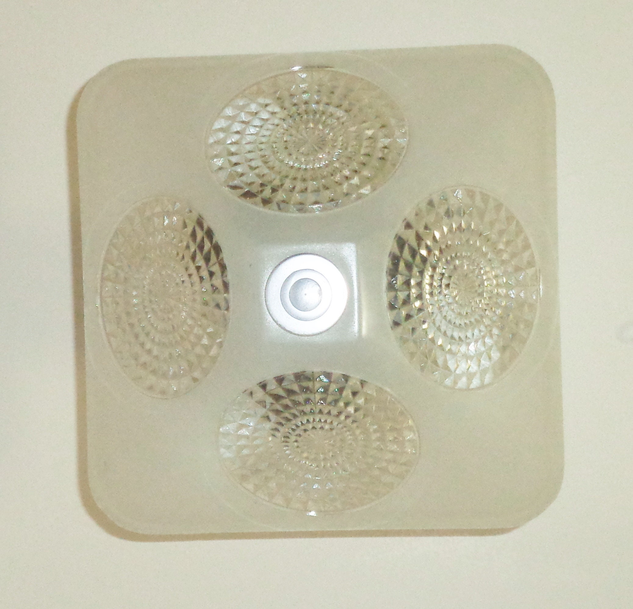 Holophane Bullseye 3 Bulb Flush Mount Pendent Ceiling Light | Etsy Canada