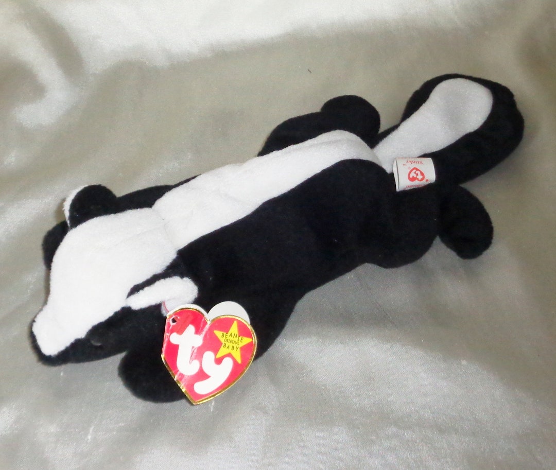 Ty Beanie Babies Baby Stinky Skunk Bday February 13 1995 Error Tags PVC ...