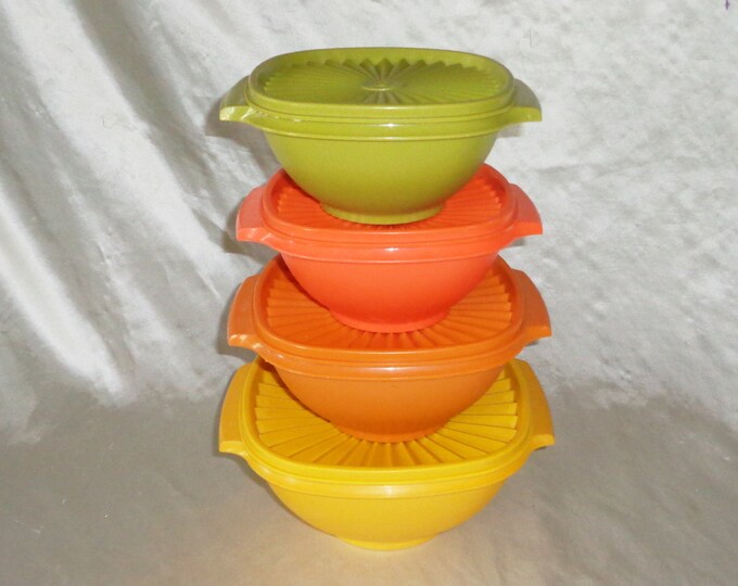 8pc Retro Vintage Tupperware Harvest Servalier Mixing / Nesting ...