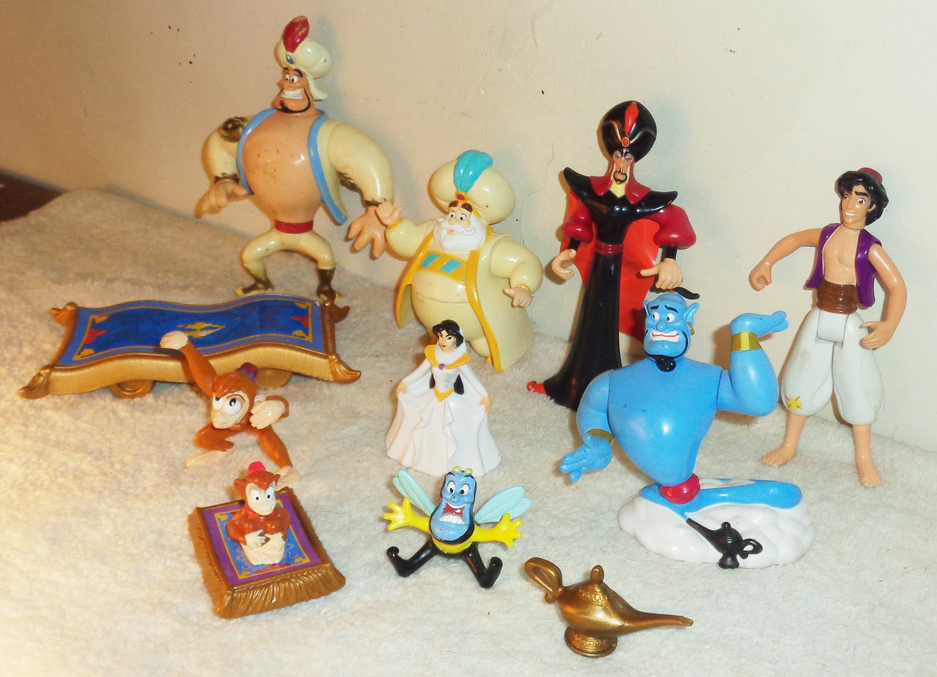 11 Pc Lot of Disney PVC Aladdin Figures Genie Jafar Abu - Etsy UK