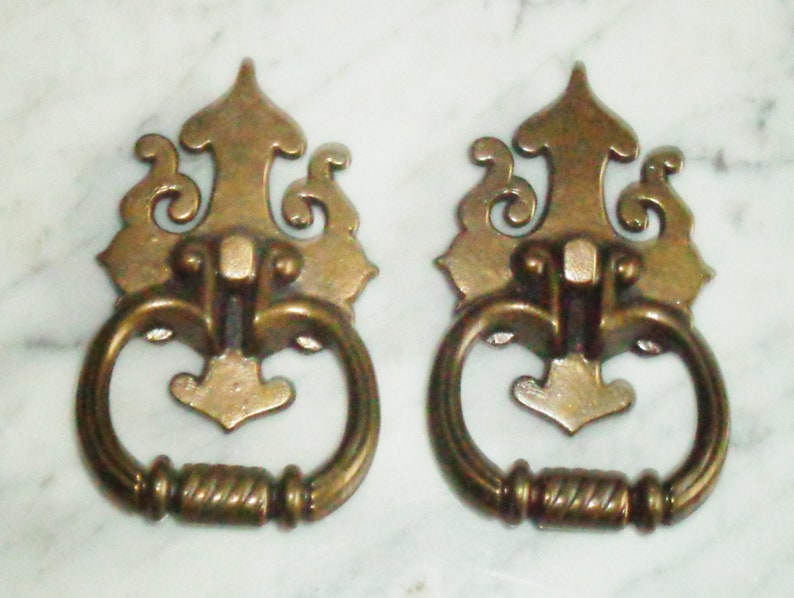 National Lock Co Spade Tip Colonial Carriage House Drop Ring Bail Set ...