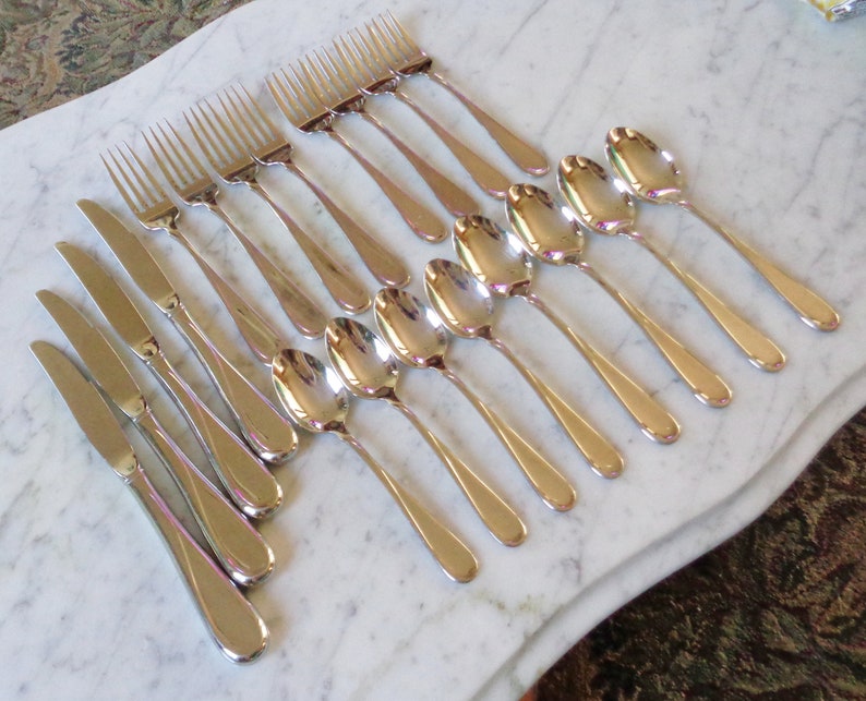 20pc Oneida USA Glossy Flight Reliance Stainless Flatware Set - Etsy