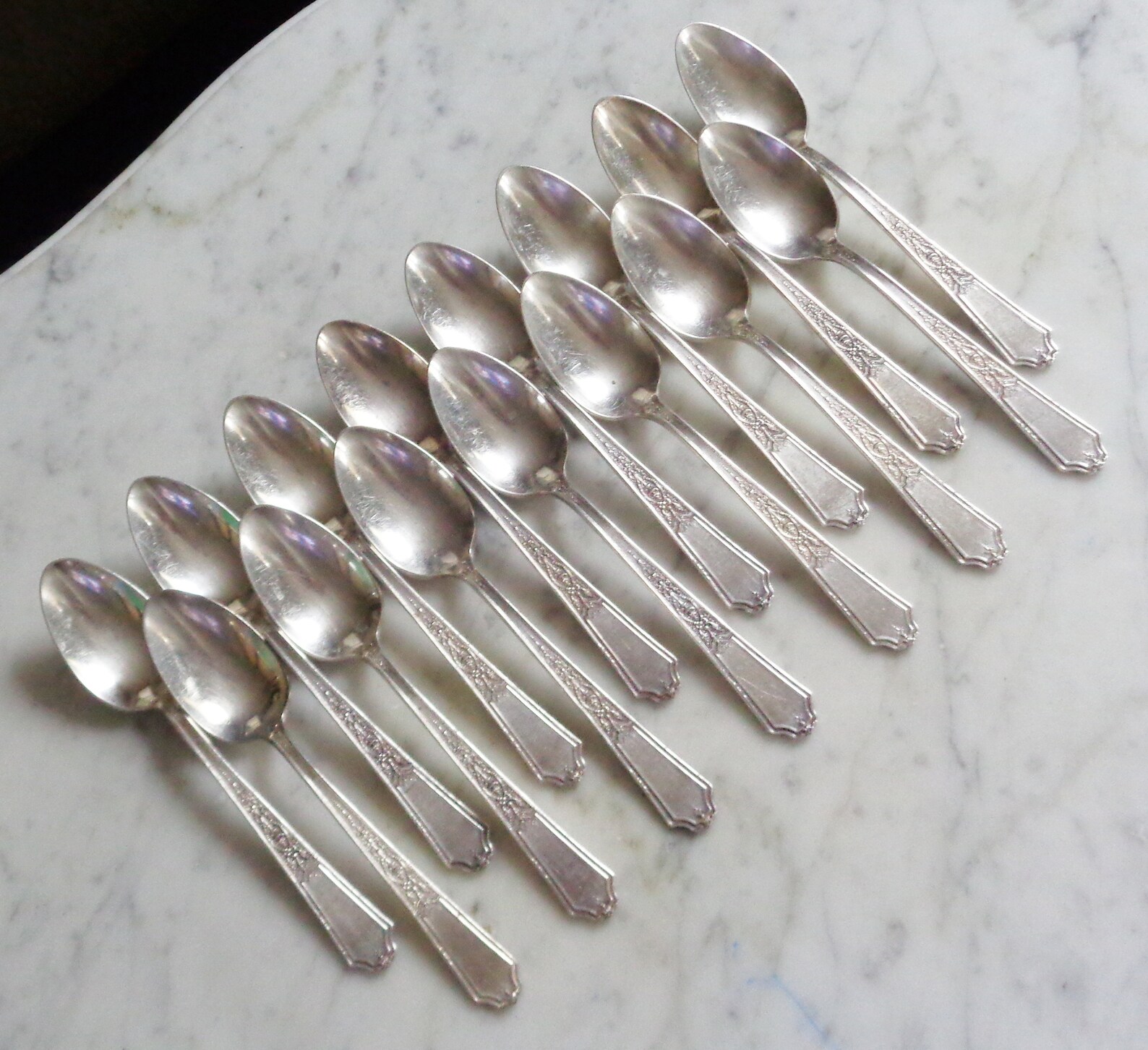 1847 Rogers Bros Ancestral Silver Plate 6 1/8 Inch Set of 15 Teaspoons ...
