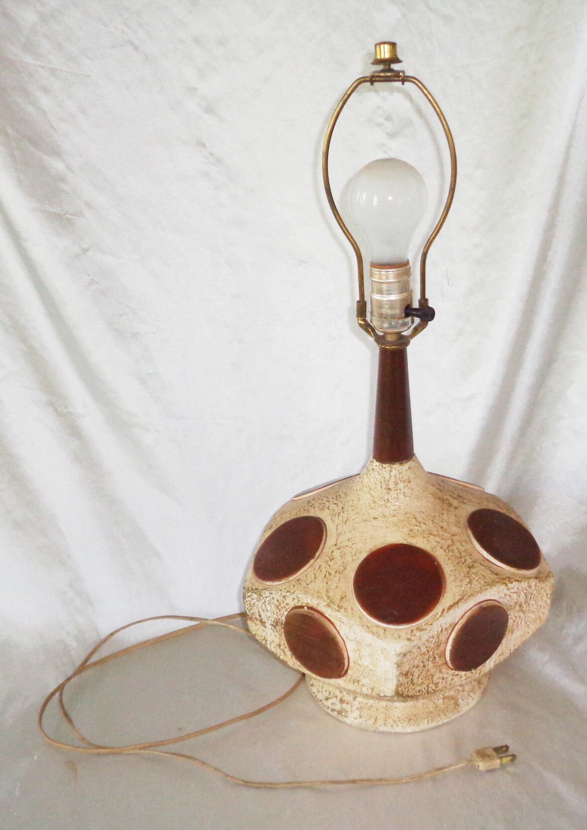 1961 Premco Brown Beige Polka Dot Plaster Table Lamp ~ Shady 70s Motel ...