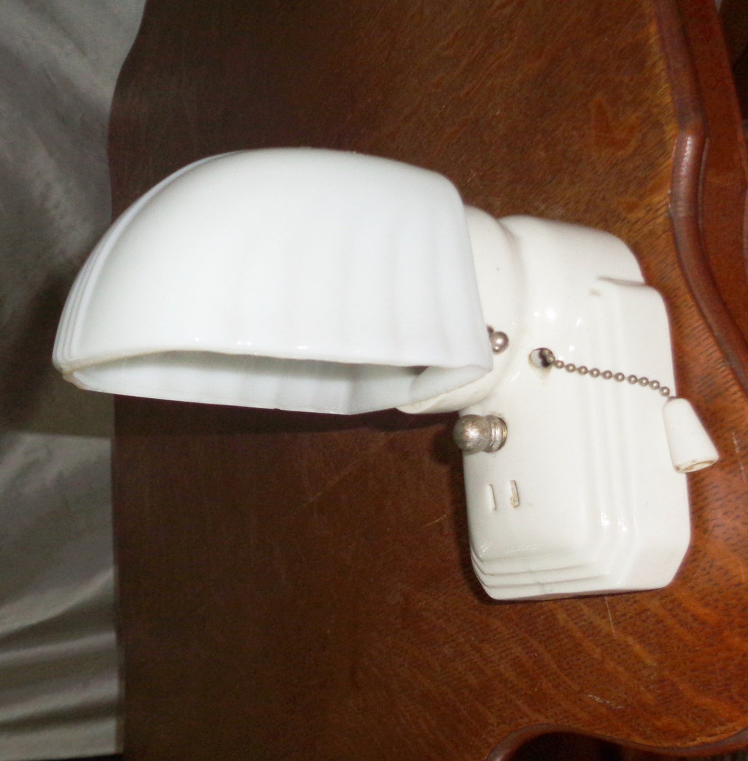 Antique Art Deco Pull String Plug in Porcelain Bathroom Wall Mount ...
