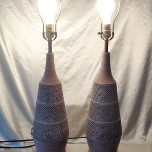 FAIP 3 Way Textured Chalkware Mauve & Brass Vintage Table Lamps 23 Inch ...