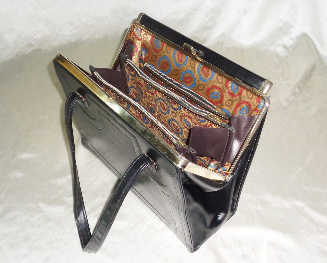 Vintage Black Vinyl Leather Purse Hand Bag W Inner Paisley Pattern, 4 ...
