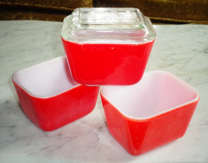 Pyrex Red 501 Refrigerator Dish Set of 3 With 1 Lid Vintage - Etsy