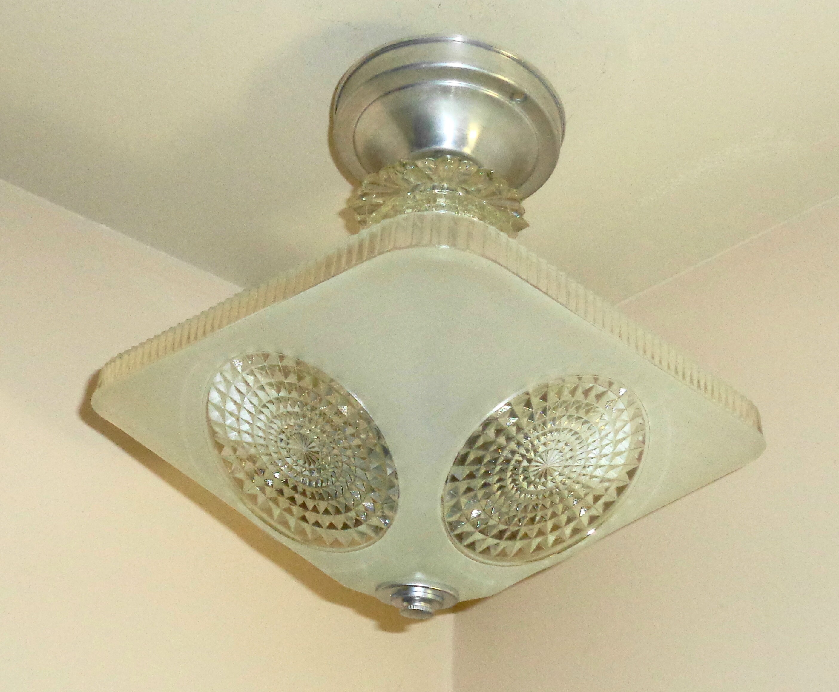 Holophane Bullseye 3 Bulb Flush Mount Pendent Ceiling Light Fixture ...