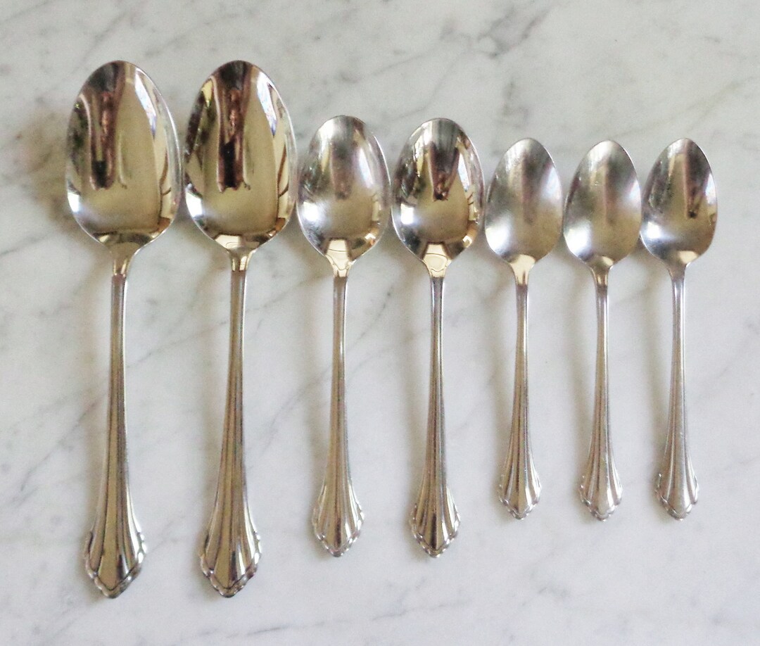 Clarette Oneida Community Stainless 2 Serving Spoons, 2 Oval Soup Spoon ...