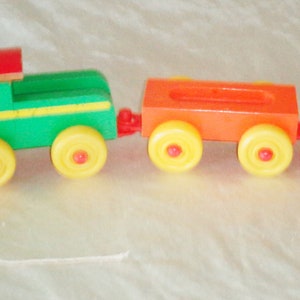 Vintage Wooden Toy Train With Pull String ~ Engine Coboose + - Etsy