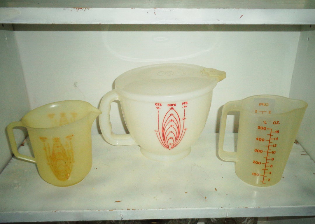 Retro Vintage Tupperware White Measuring Cups Set Mix N Stor + 1669 ...