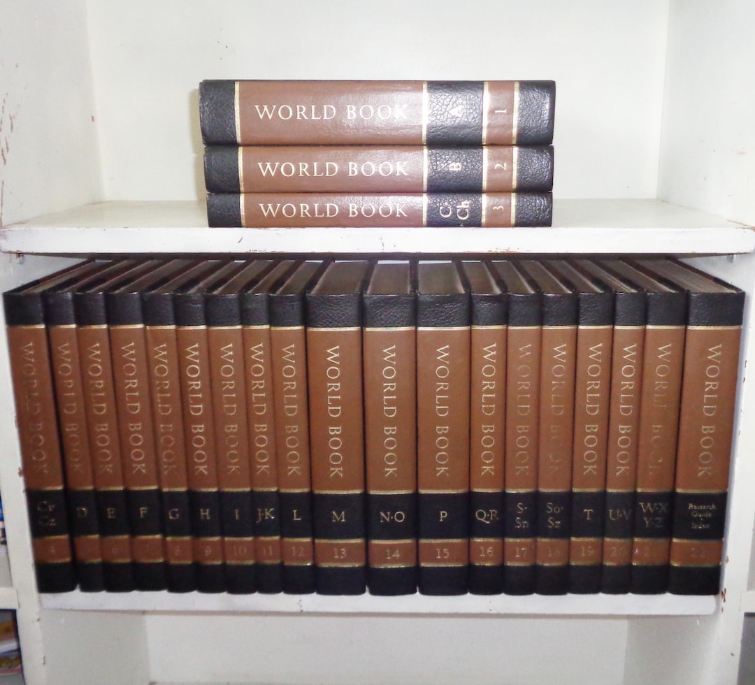 World Book Encyclopedia Set Complete 22 Volume 1976 - Brown & Black ...