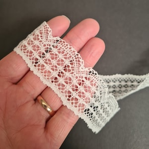 Tudor Style Newstead Nottingham Lace for Renaissance or Elizabethan ...