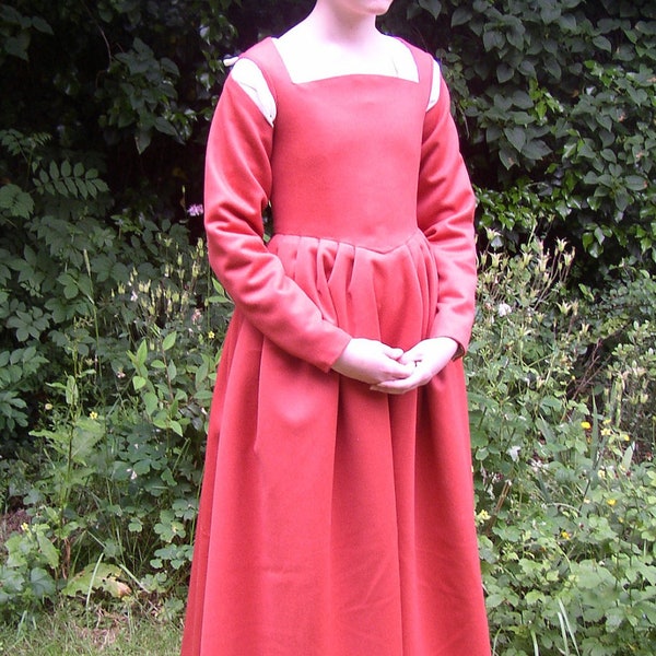 Tudor Petticoat Sewing Pattern - Etsy