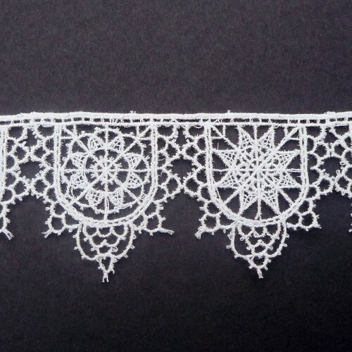 Tudor Style Edging Scallop Lace for Renaissance/elizabethan | Etsy
