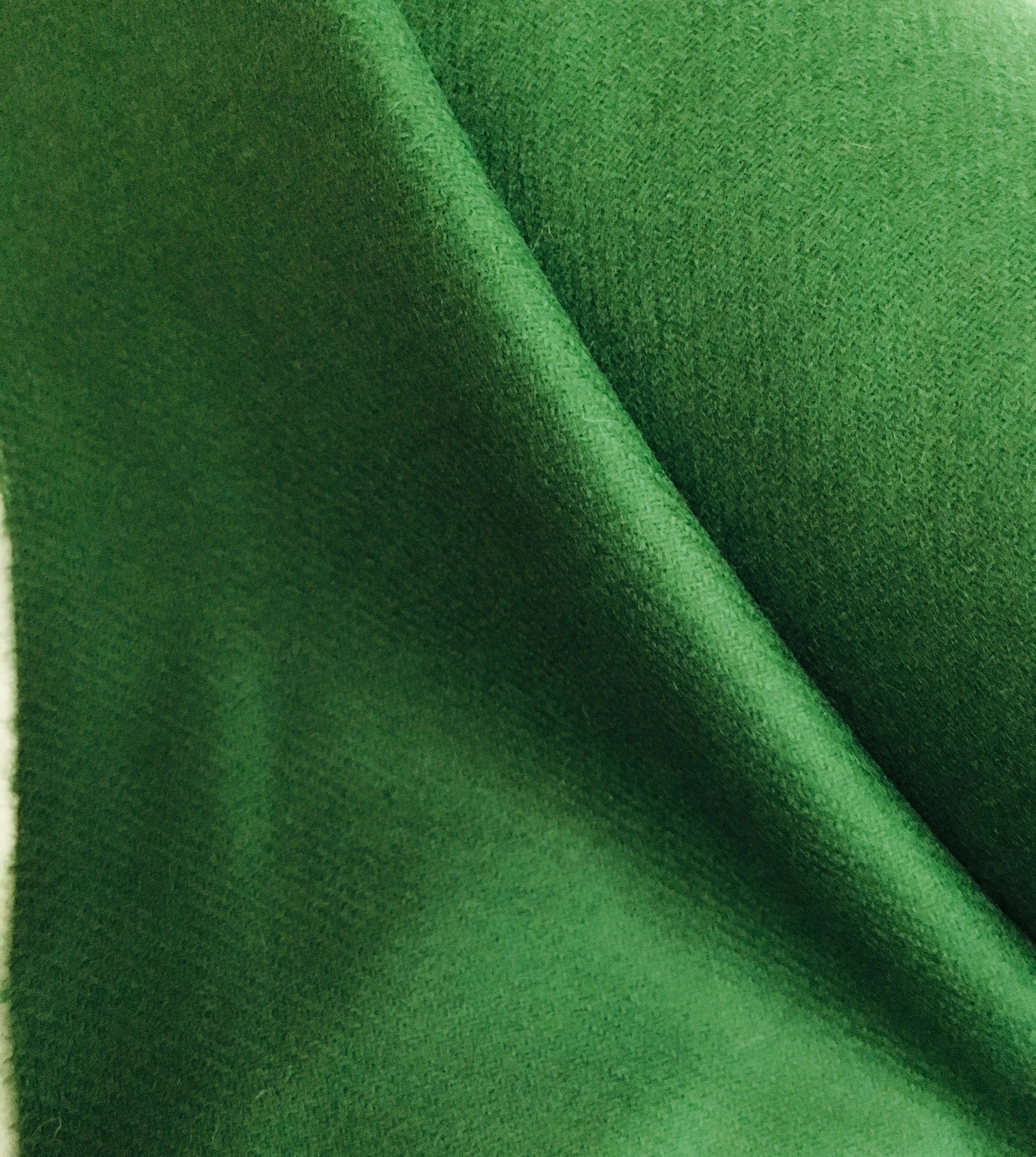 Lincoln Green Tudor Style Woollen 2/2 Twill Cloth Fabric | Etsy