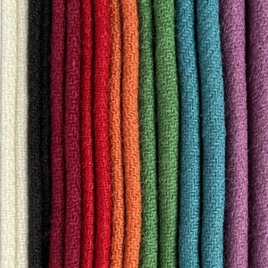 Murrey/wine Red Tudor Style Woollen 2/2 Twill Cloth - Fabric Sold by ...