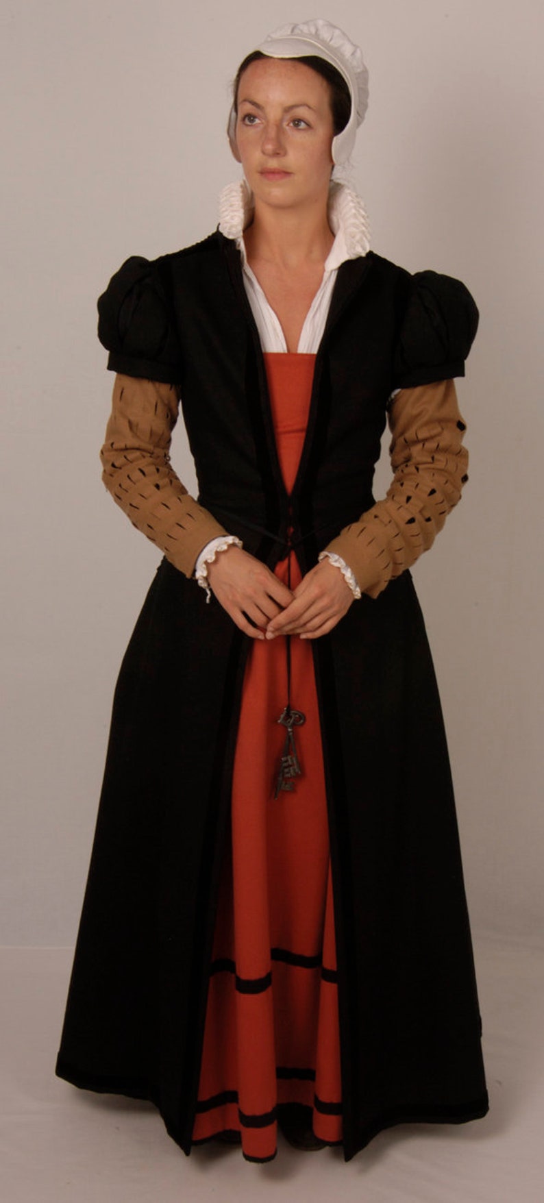 Black Tudor Style Worsted Wool Cloth Fabric Sold by the Half - Etsy