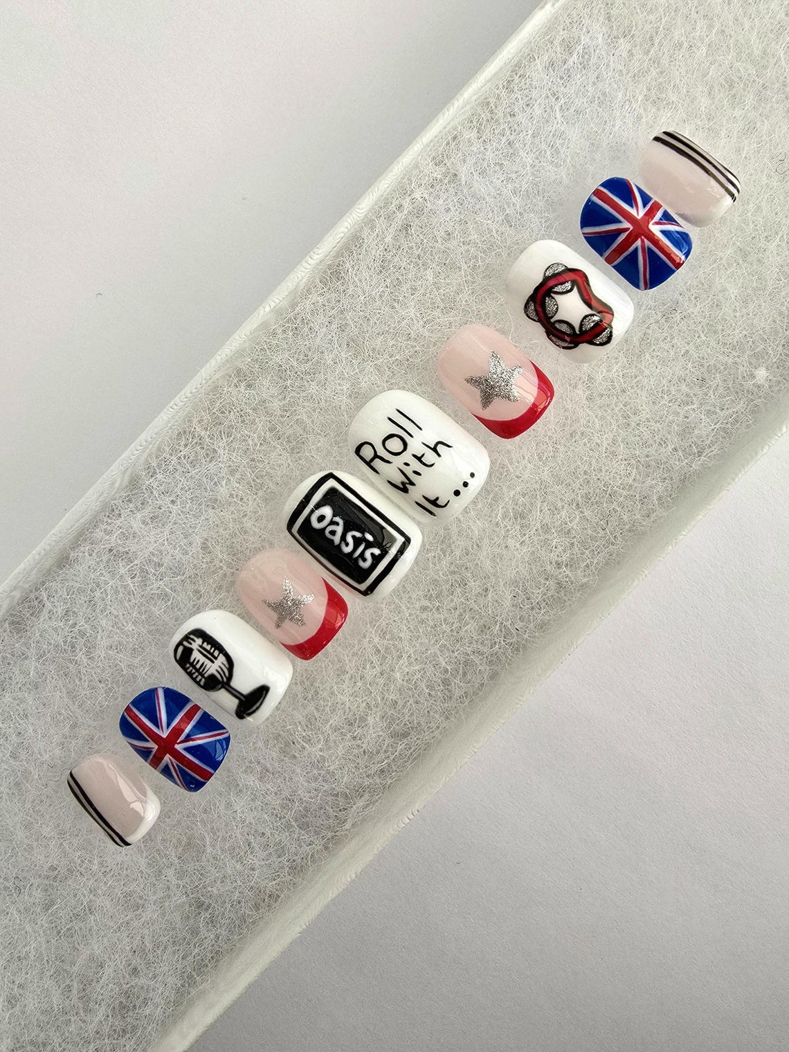 Oasis Band-inspired Press-on Nails – Britpop Nail Art | Handmade ...