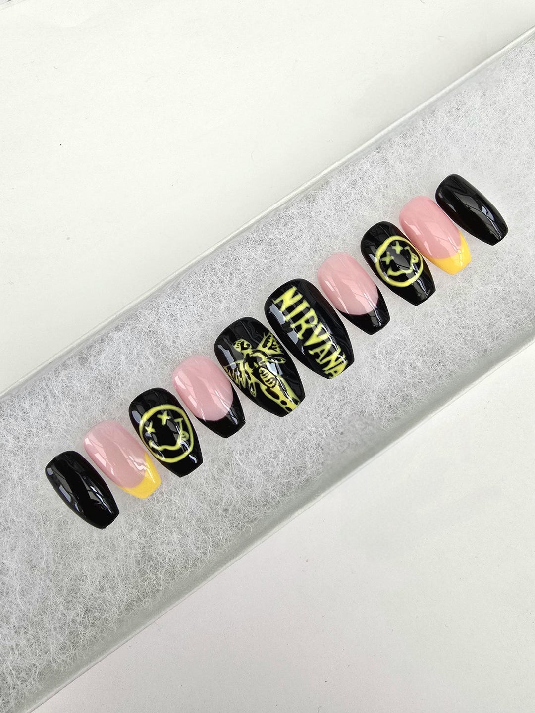 Nirvana Mix and Match Press on Nail Set. Black and Yellow. 10 Unique ...