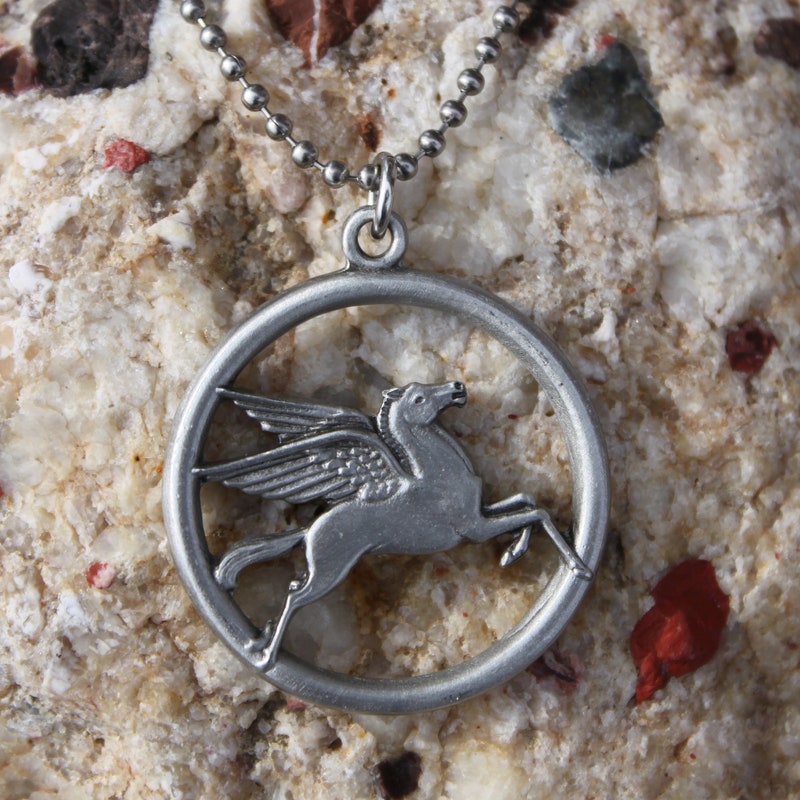 Circle Chain With Wings - Etsy