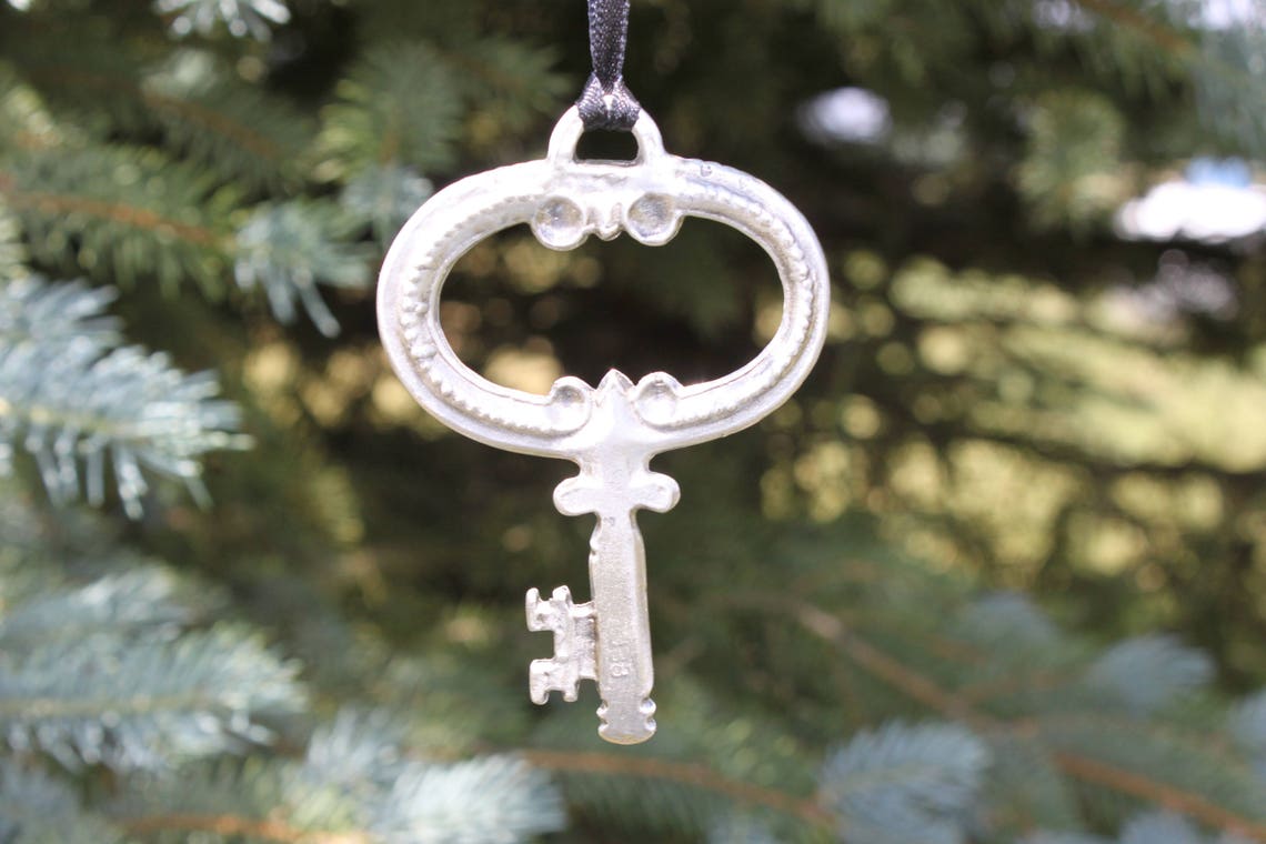 Hastings Pewter Company Lead Free Pewter Key Ornament Metal Window ...