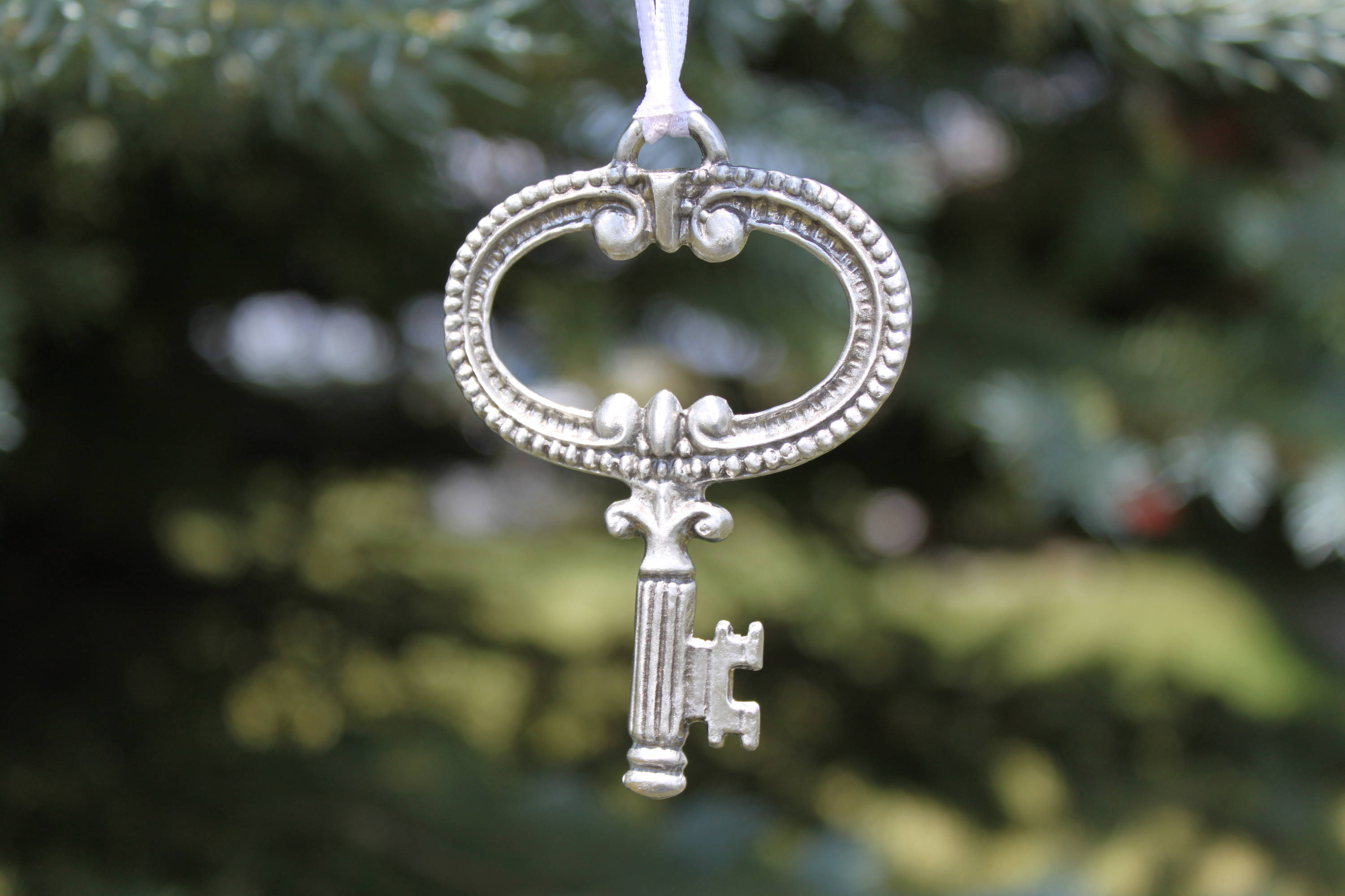 Hastings Pewter Company Lead Free Pewter Key Ornament Metal Window ...