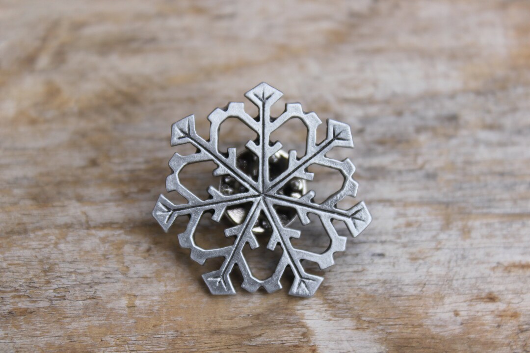 Hand Made Lead Free Pewter Snowflake Pin Lapel Pin Winter Snow Flakes ...