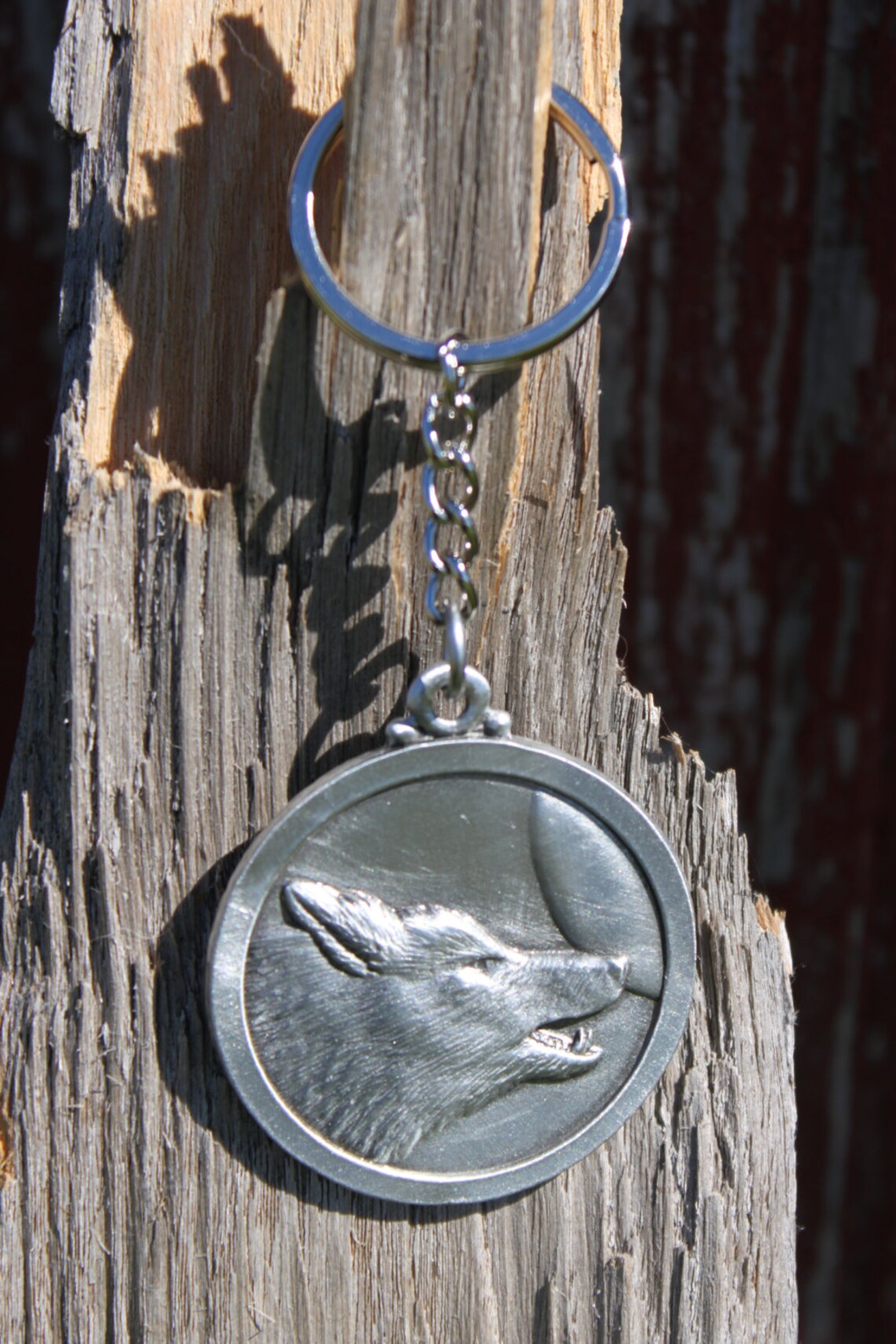 Lead Free Pewter Wolf Keychain Fine Pewter Wolf Howling at the - Etsy