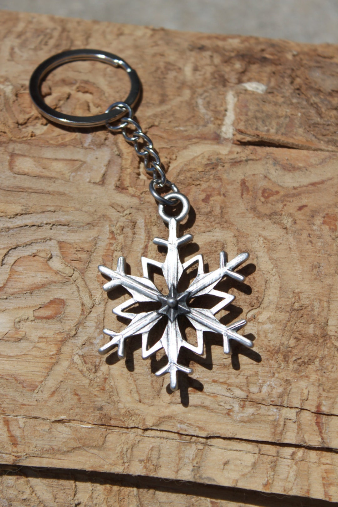 Lead Free Pewter Snowflake Keychain Fine Pewter 3-D Snow Flake Key ...