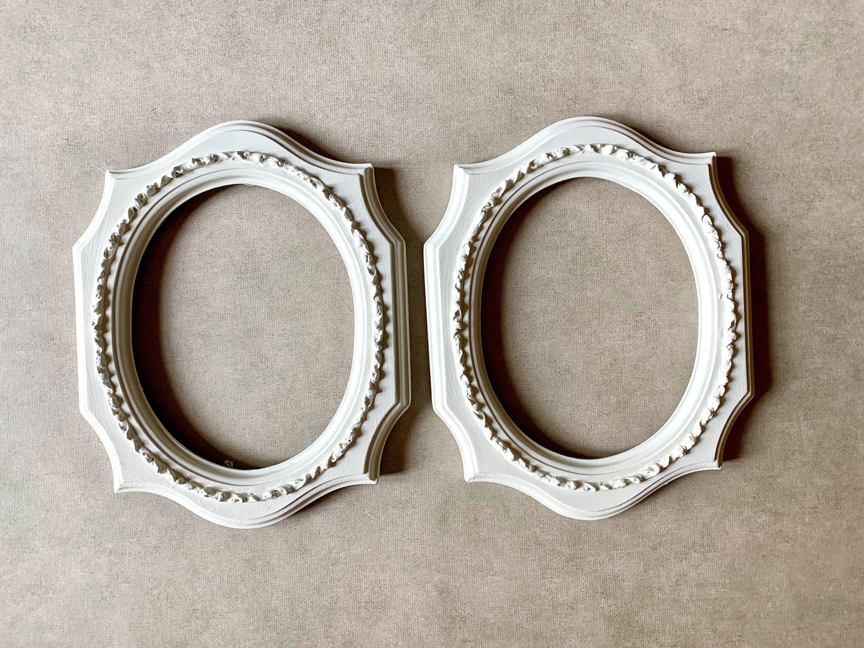Oval Shabby Photo Frame White Wooden Cottage Picture Frame With Raised oval-shabby-photo-frame-white-wooden-cottage-picture-frame-with-raised