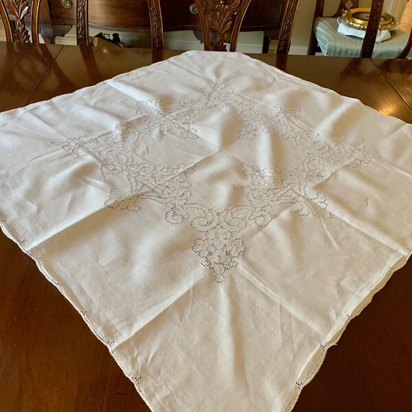 Square Table Topper - Etsy