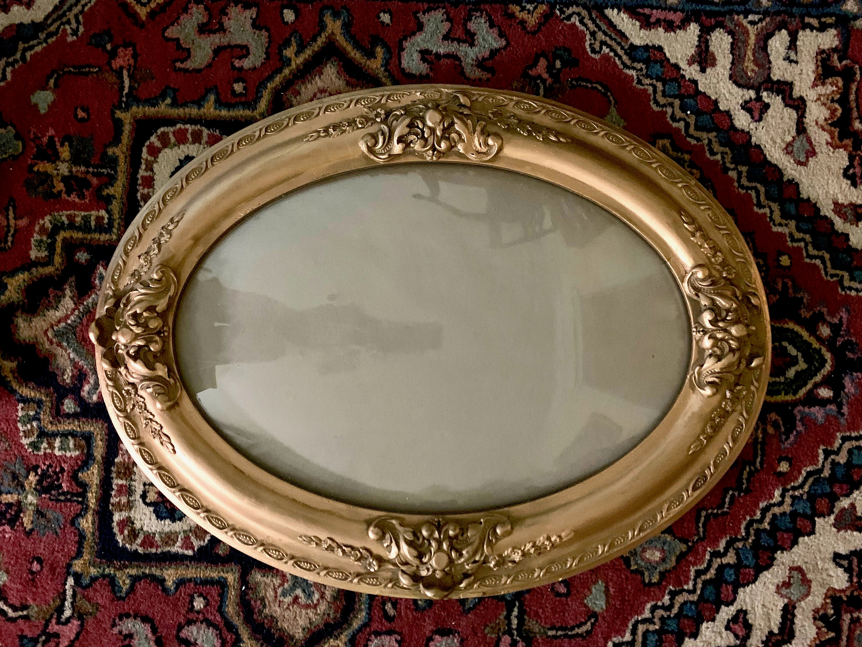 Oval Antique Photo Frames